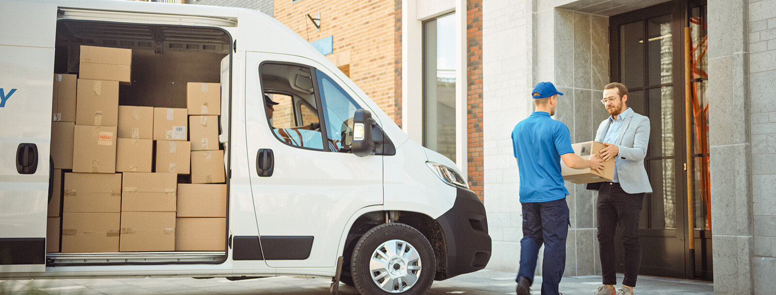 Delivery Industry | Axton Truck Equipment